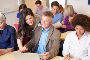 4 Tips For Balancing Work And School | triOS College